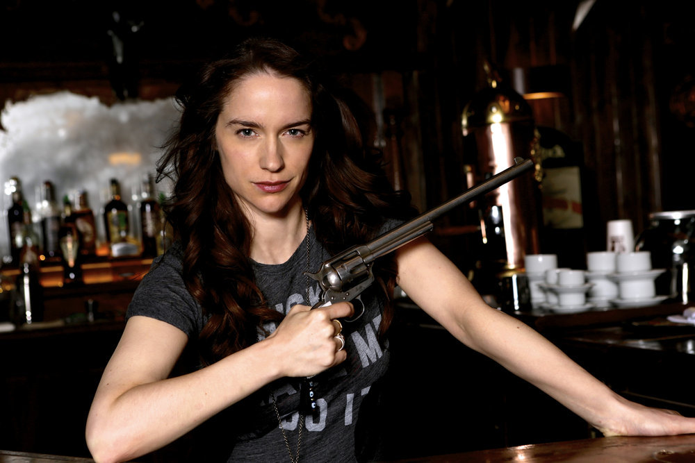 Wynonna Earp Season 2 Trailers Clips Images And Poster The Entertainment Factor