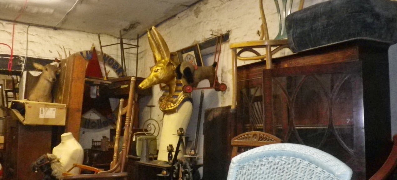 art wonder every day: creepy and mysterious antique shop