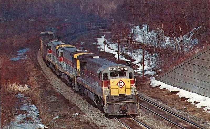 transpress nz: Erie-Lackawanna Railroad U33C's, 1971