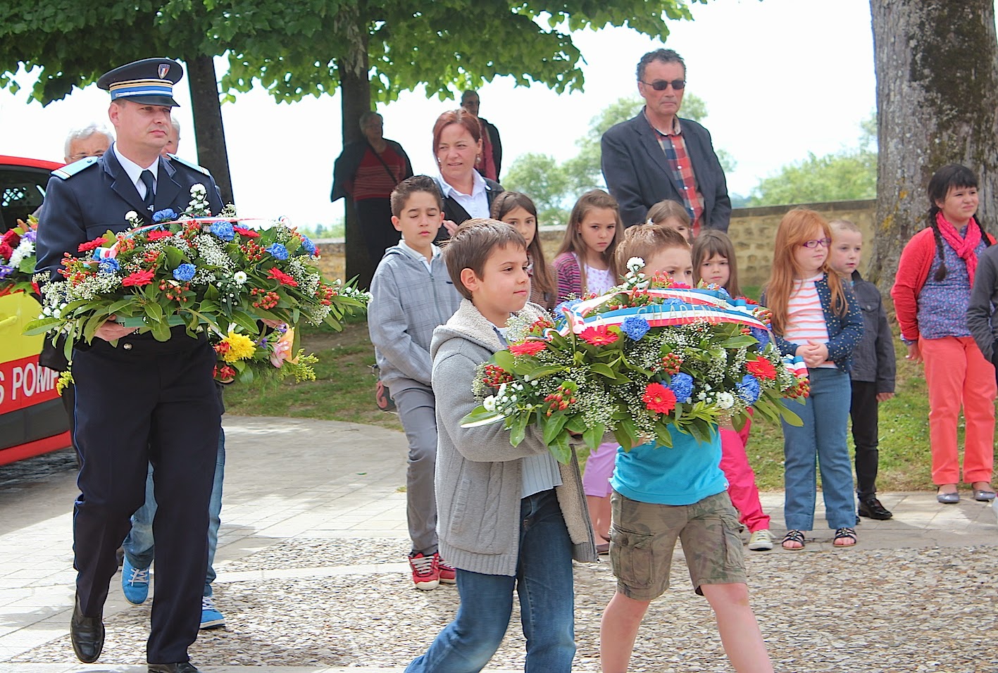 Nicole Bertin Infos: Jonzac : Coline, Sarah Jeanne et Ryan ont rendu ...