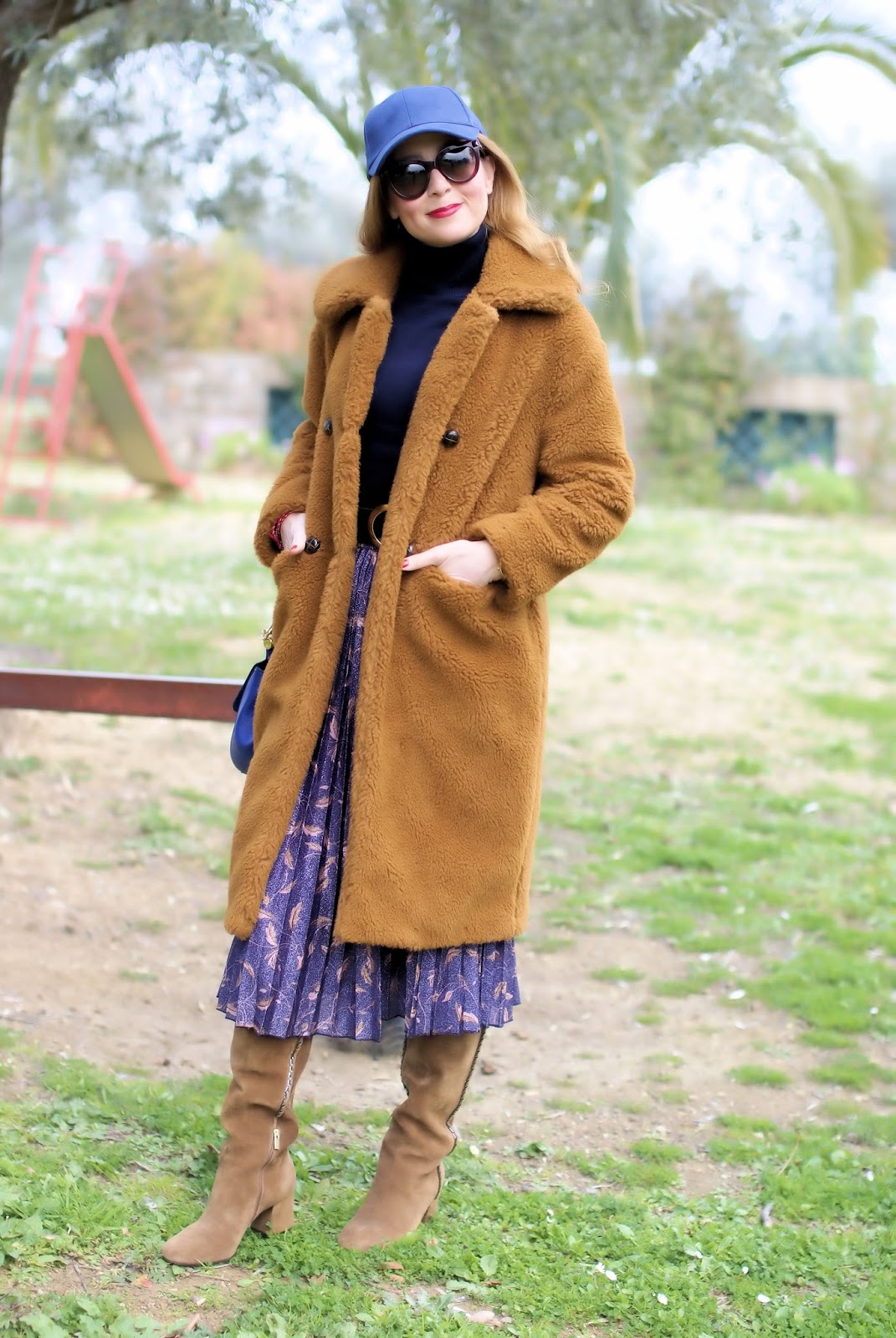 The Teddy Bear Coat trend | Fashion and Cookies - fashion and beauty blog