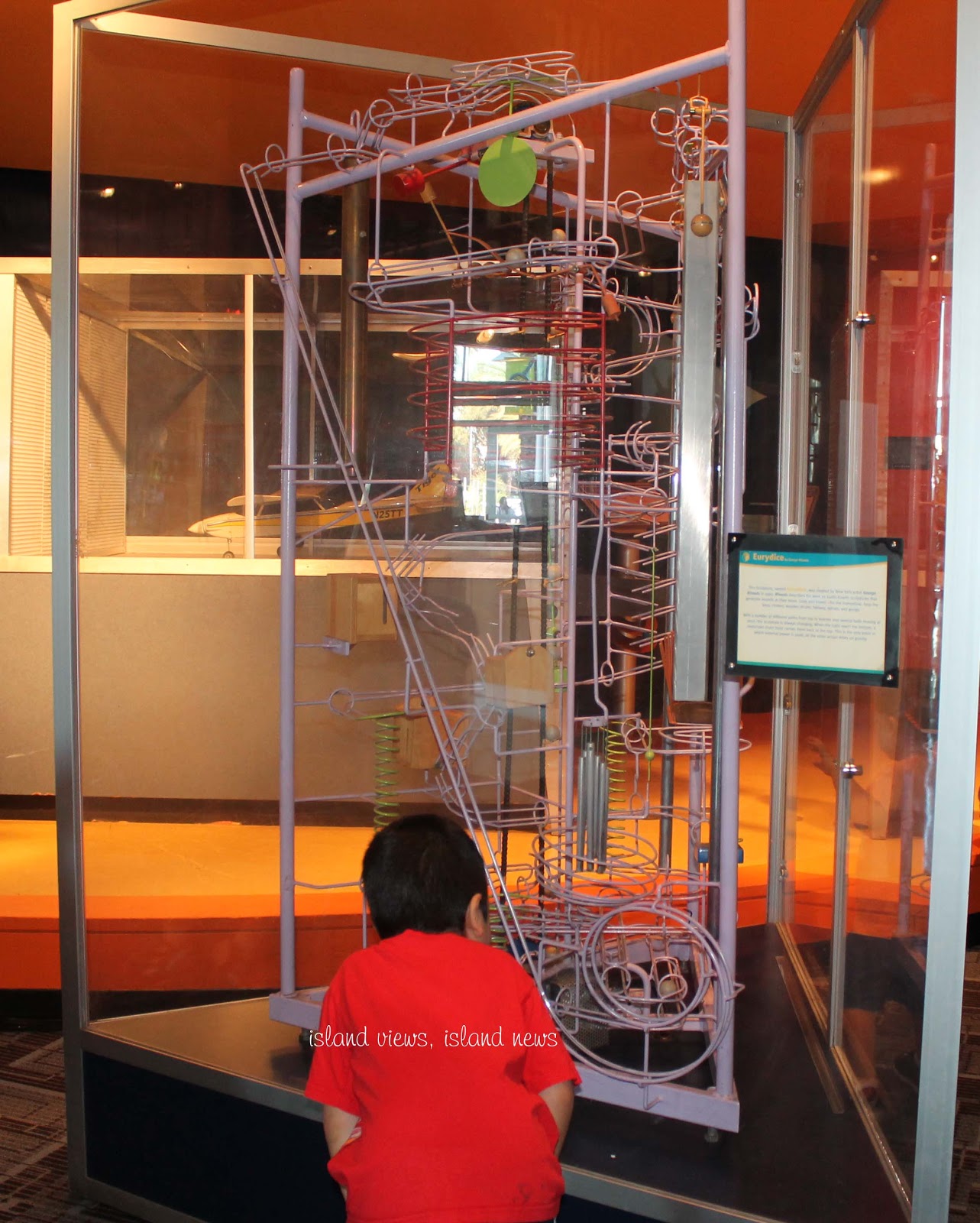 Hawaii Mom Blog: Off-Island: Discovery Science Center