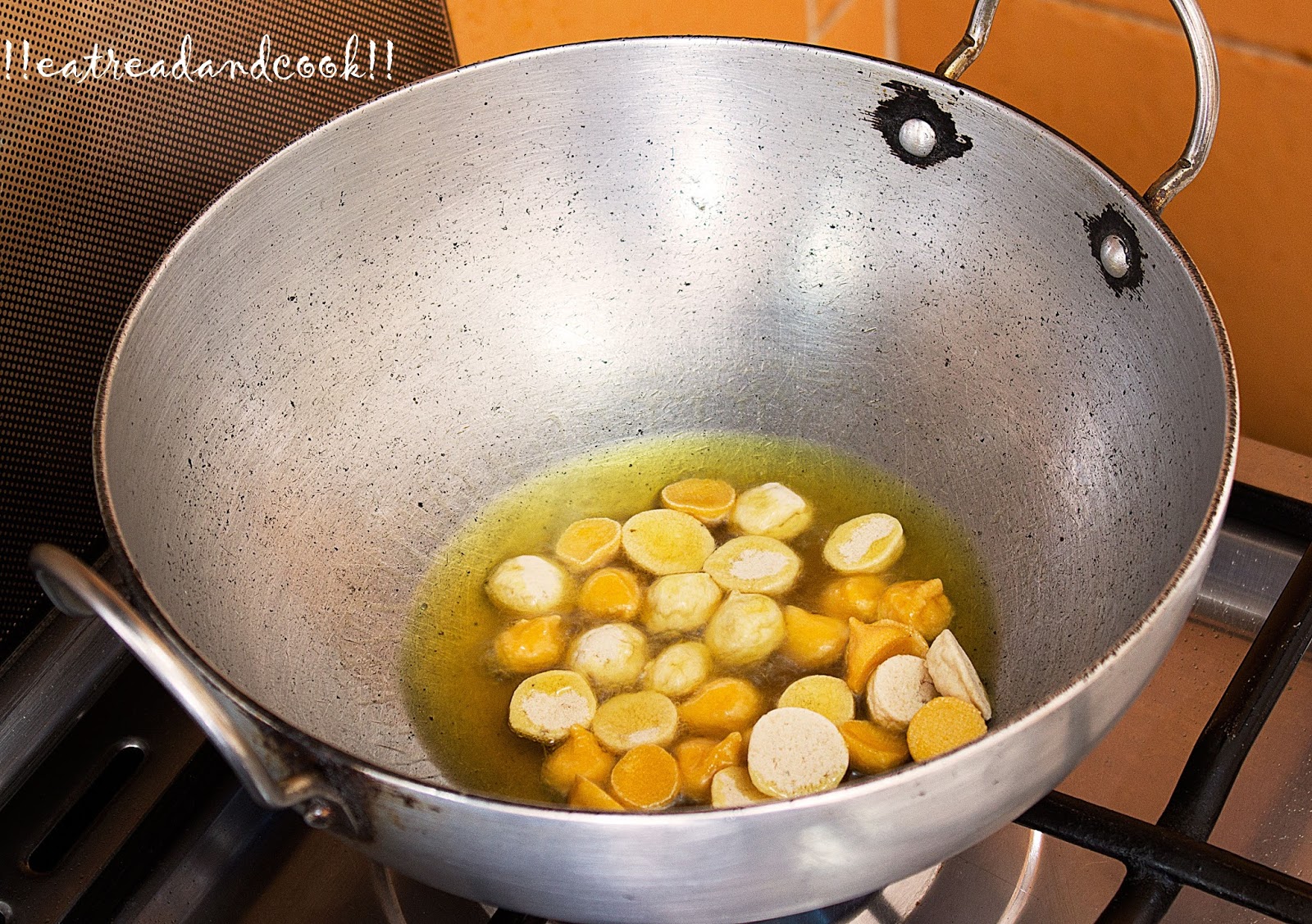 Niramish Lau Ghonto / Lau Bori / Bengali Style Pure Vegetarian Bottle ...