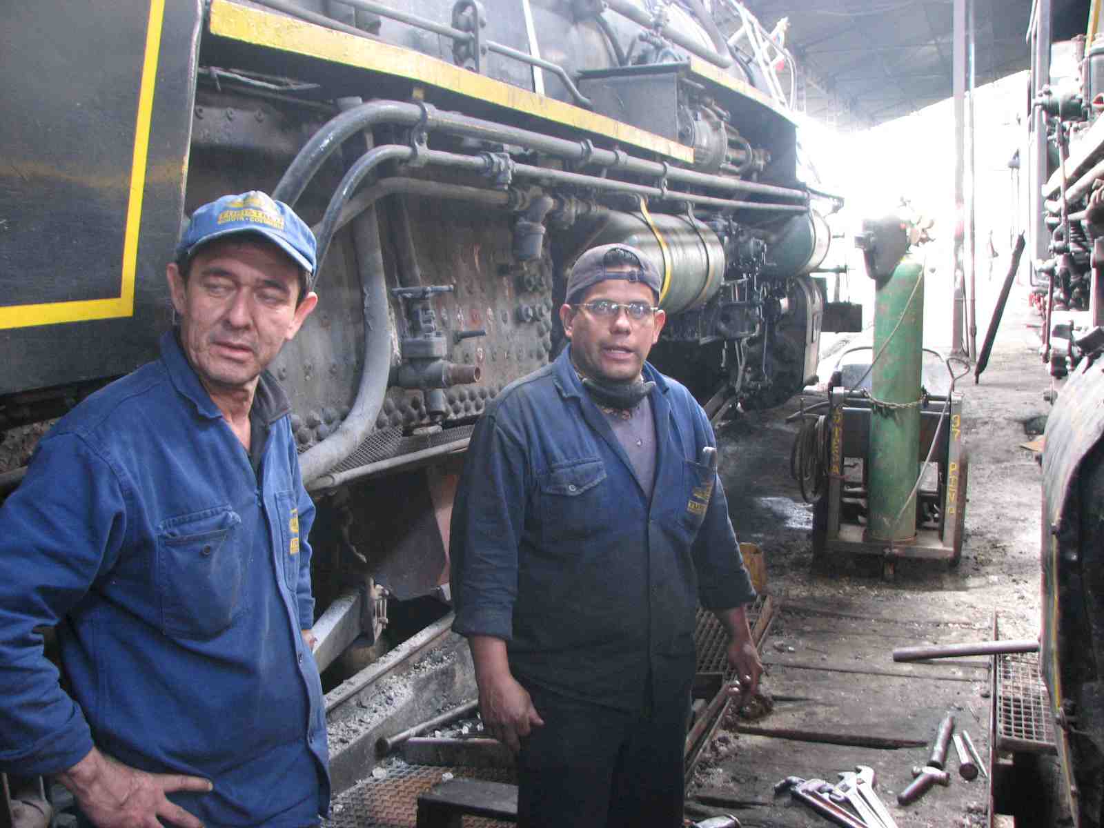 Mike's Bogota Blog: Steve's Very Own Steam Train