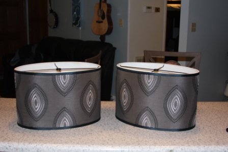 Trunk Junkie: DIY Lamp Shade Redo!