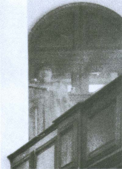 GHOSTS IN PICTURES AND IN CHURCHES | Haunted Earth`s Ghost World