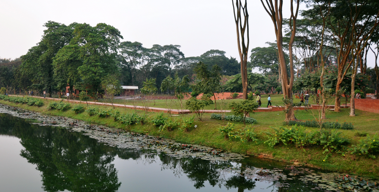 We love Our Bangladesh: National martyrs' memorial or Jatiya Sriti ...