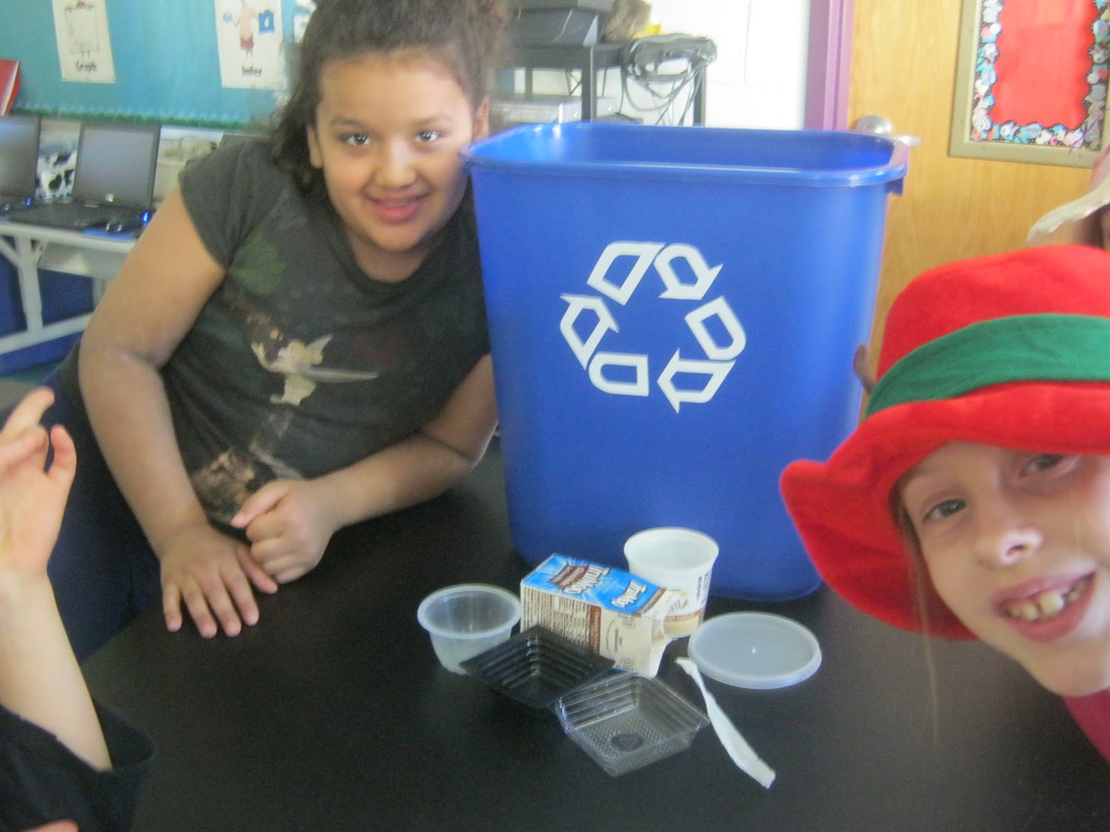 Daniels Run Elementary: Recycling!