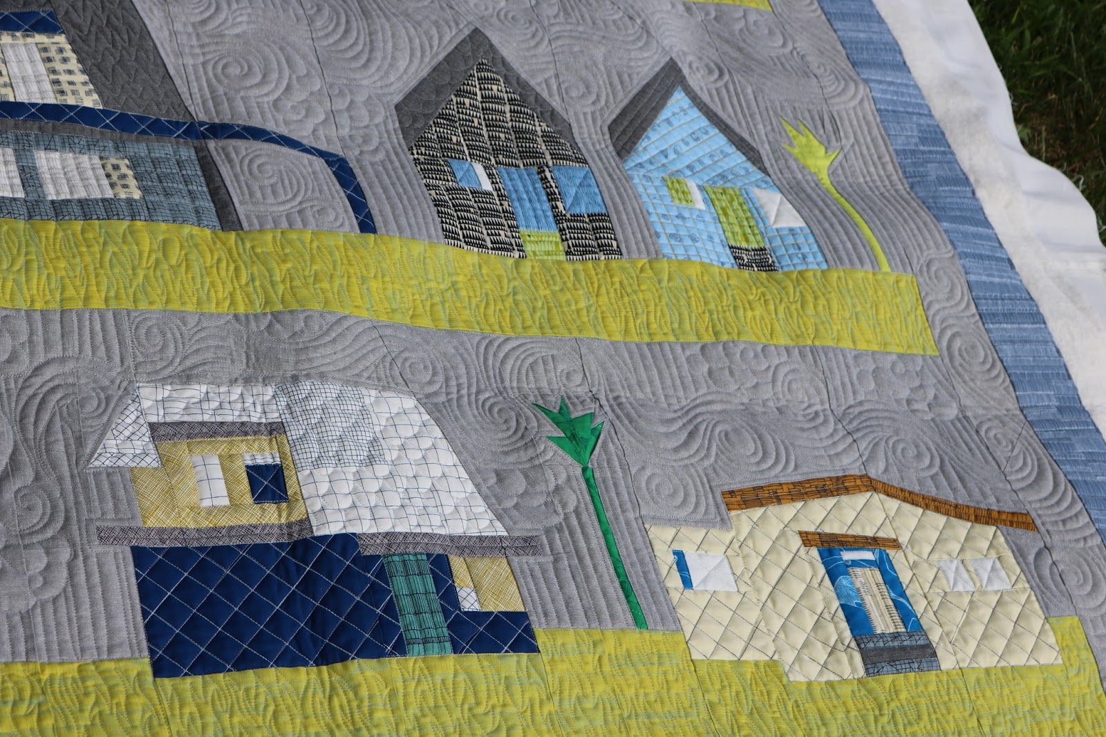 TIA CURTIS QUILTS: Some more awesome quilts I got to quilt. Yay!