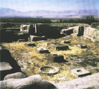 ZAROKÊN AGIR: ANTİK KÜRD MİMARİSİ