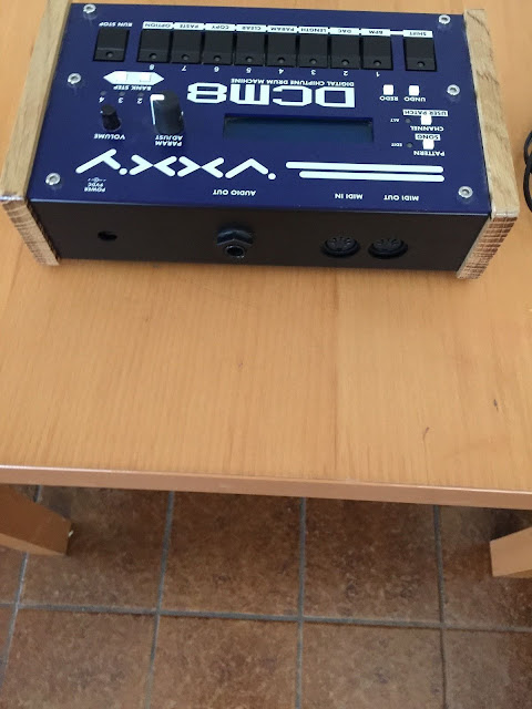 MATRIXSYNTH: VXXY DCM8 Digital Chiptune Drum Machine Synth