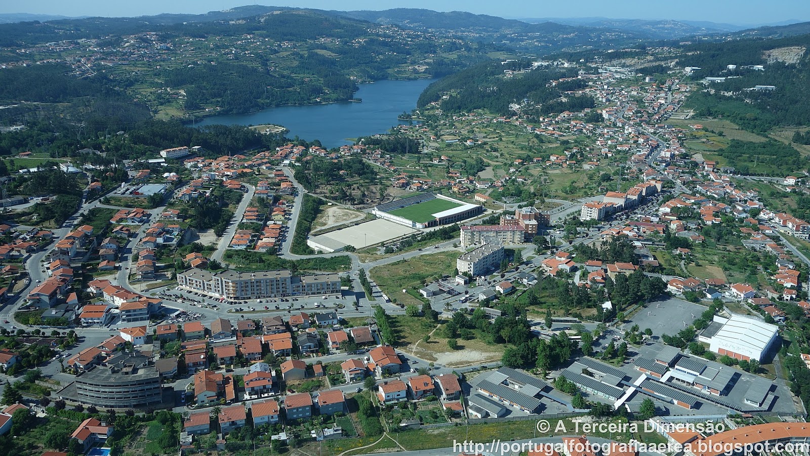 A Terceira Dimensão: Alpendorada e Matos