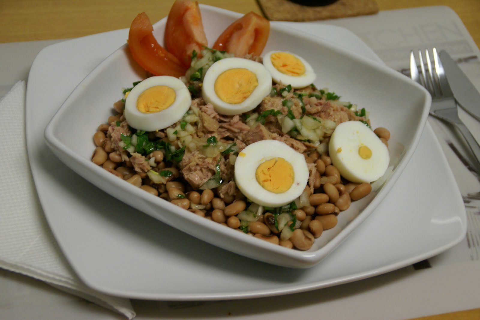 Destemperos : Salada de Feijão Frade e Atum