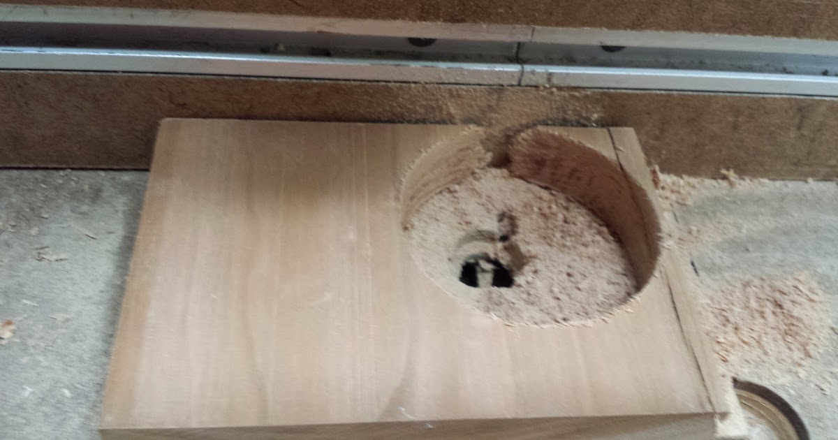 Dave's Workshop Blog: Shop made walnut star knob for benchtop jointer.