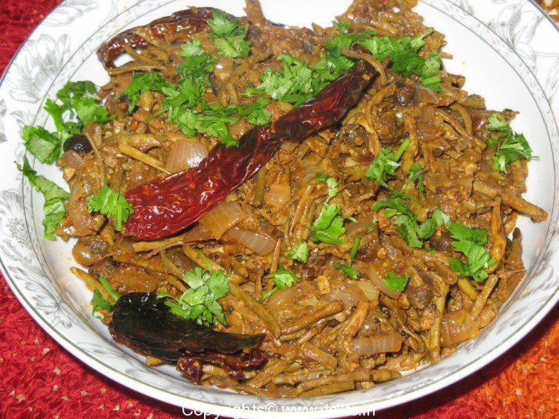 Top 10 Dishes of Rajasthan You Must Try - Pik-Parker