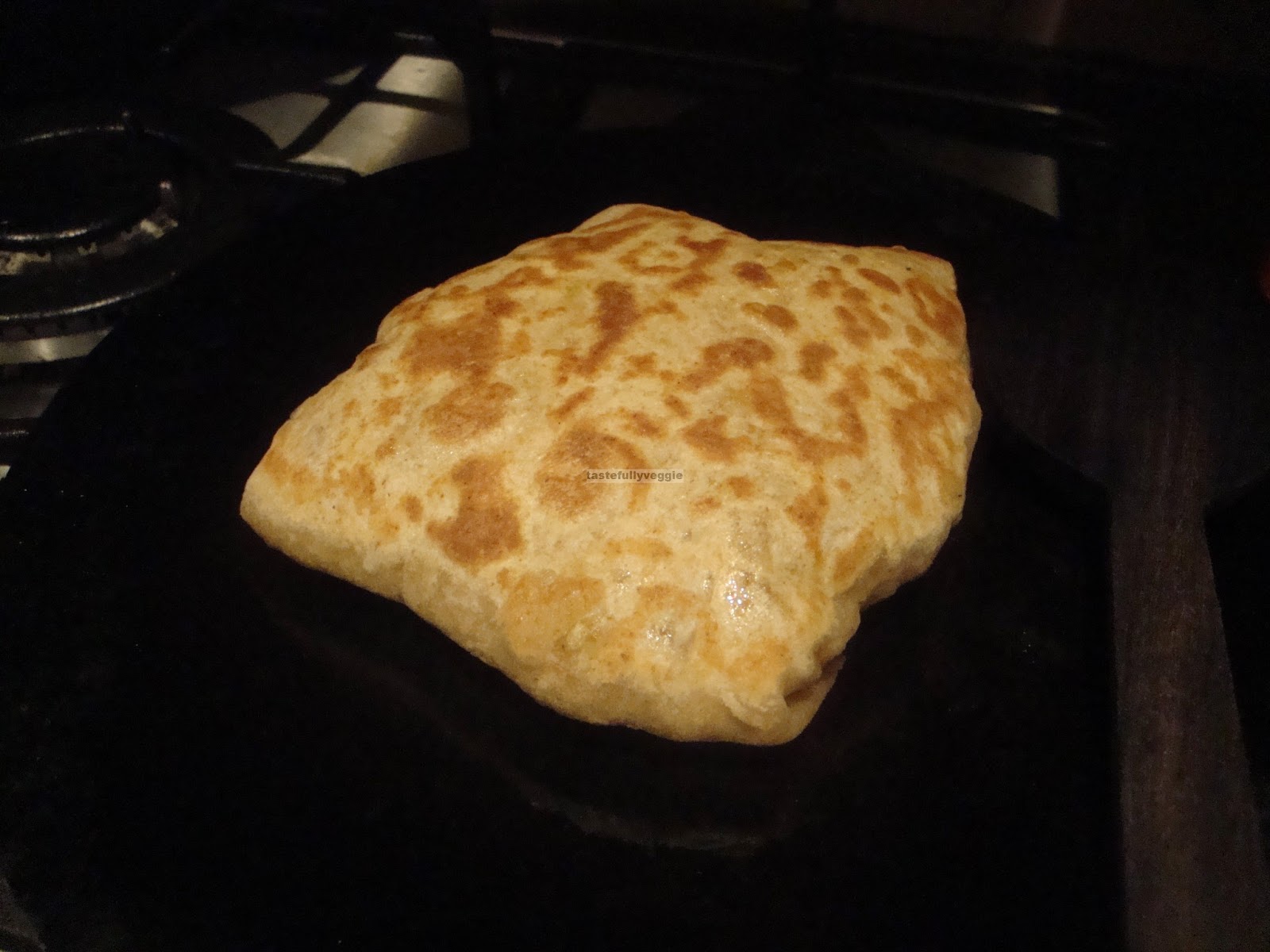 Tastefully Veggie ...: Vegetabe Paratha (Malaysian Paratha!!)