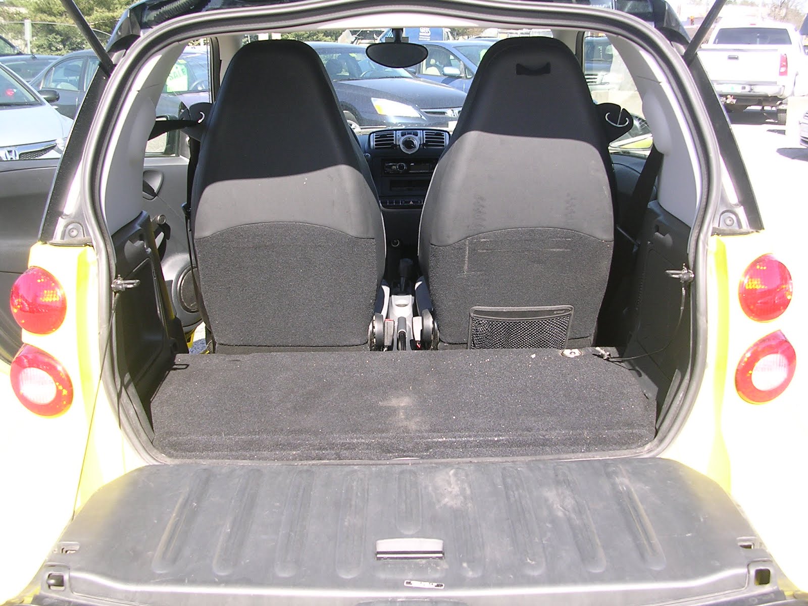 Earthy Cars Blog: EARTHY CAR OF THE WEEK: 2008 smart fortwo