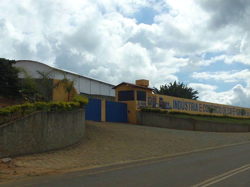 VIAGEM, TURISMO E AVENTURAS POR LUGARES INCRÍVEIS : CAPELINHA / MINAS ...