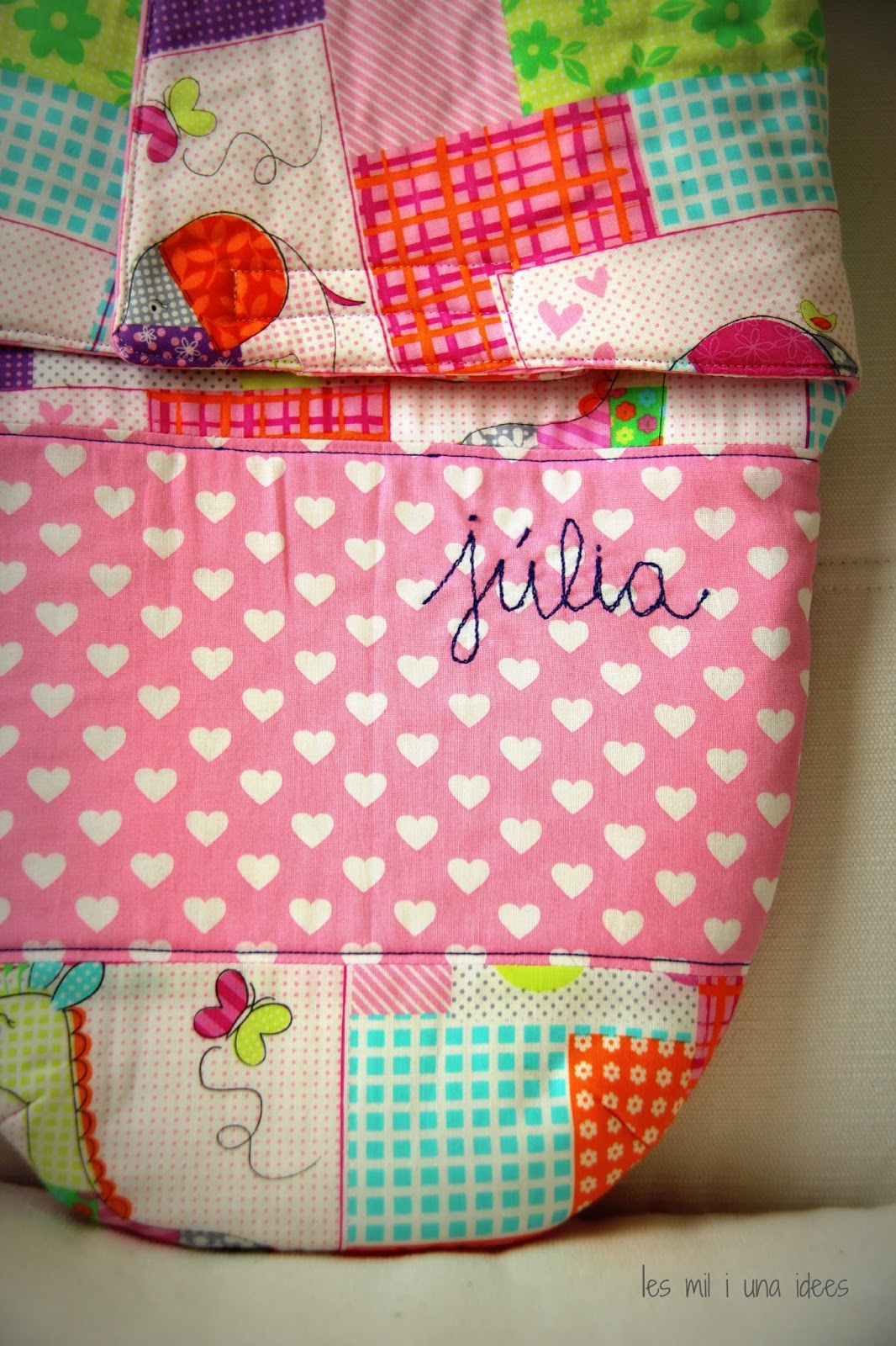 les mil i una idees: Benvinguda Júlia