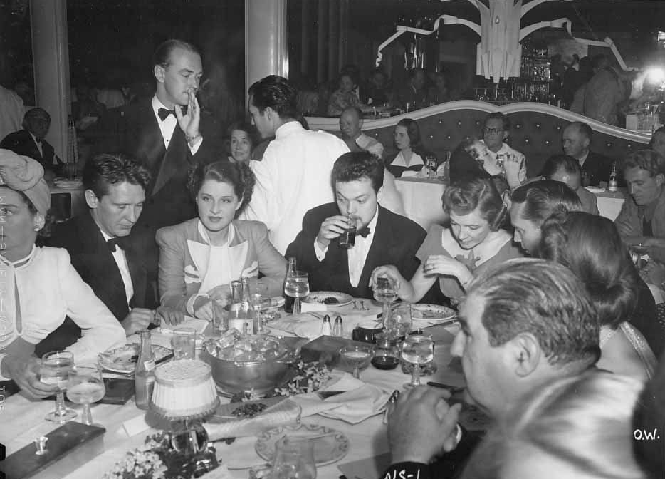 It's The Pictures That Got Small ...: THE TUESDAY GLAMOUR 15!