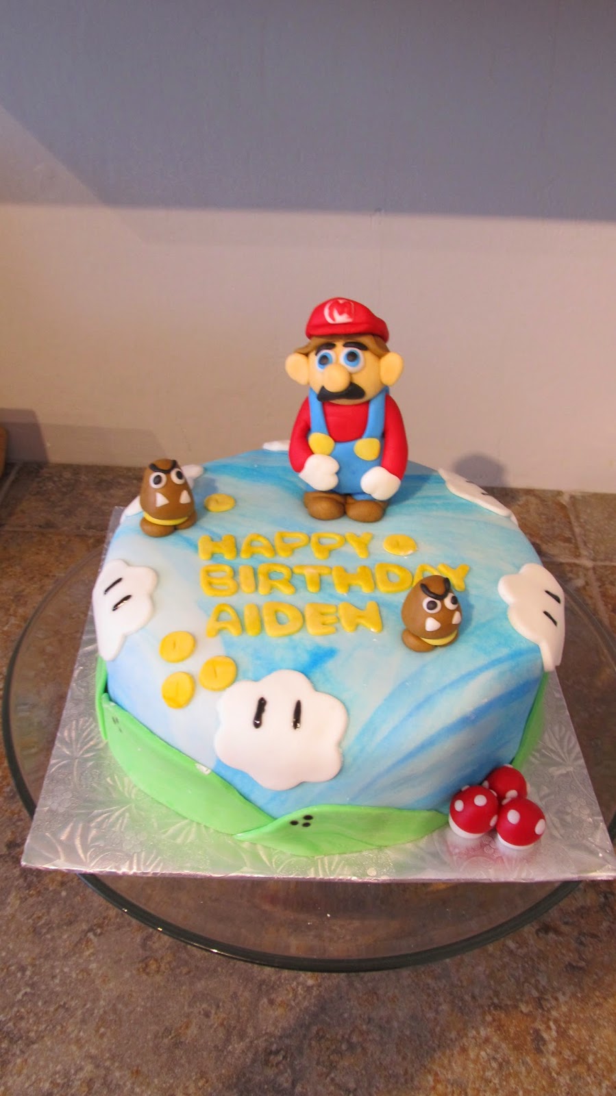 Cake Designs by Steph: Super Mario Themed Cake!
