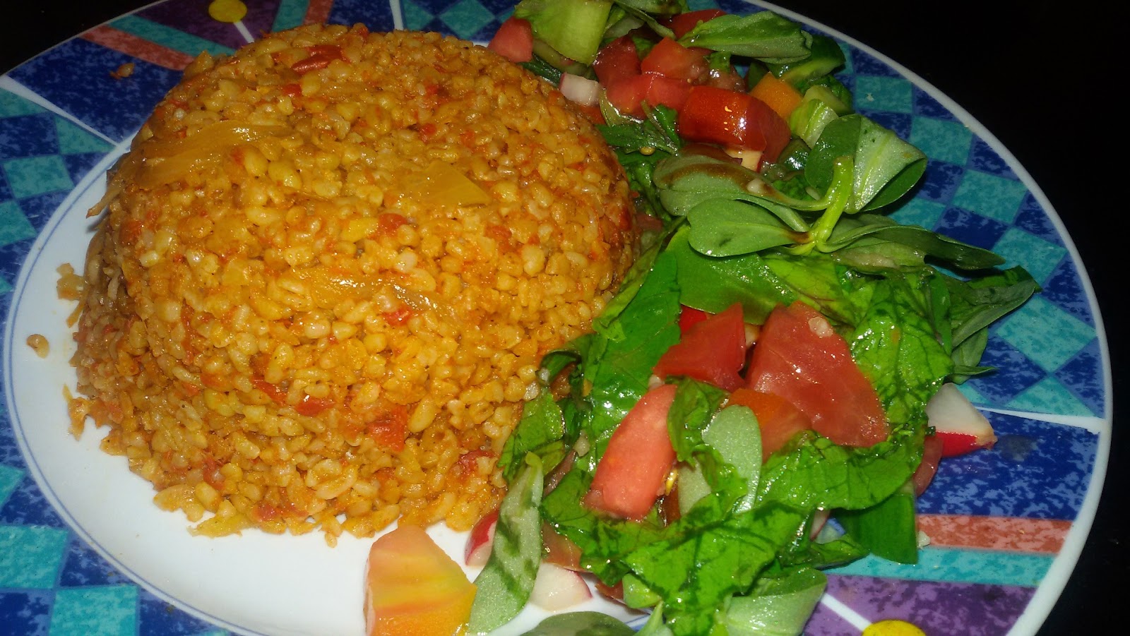 Borghol with tomatoes