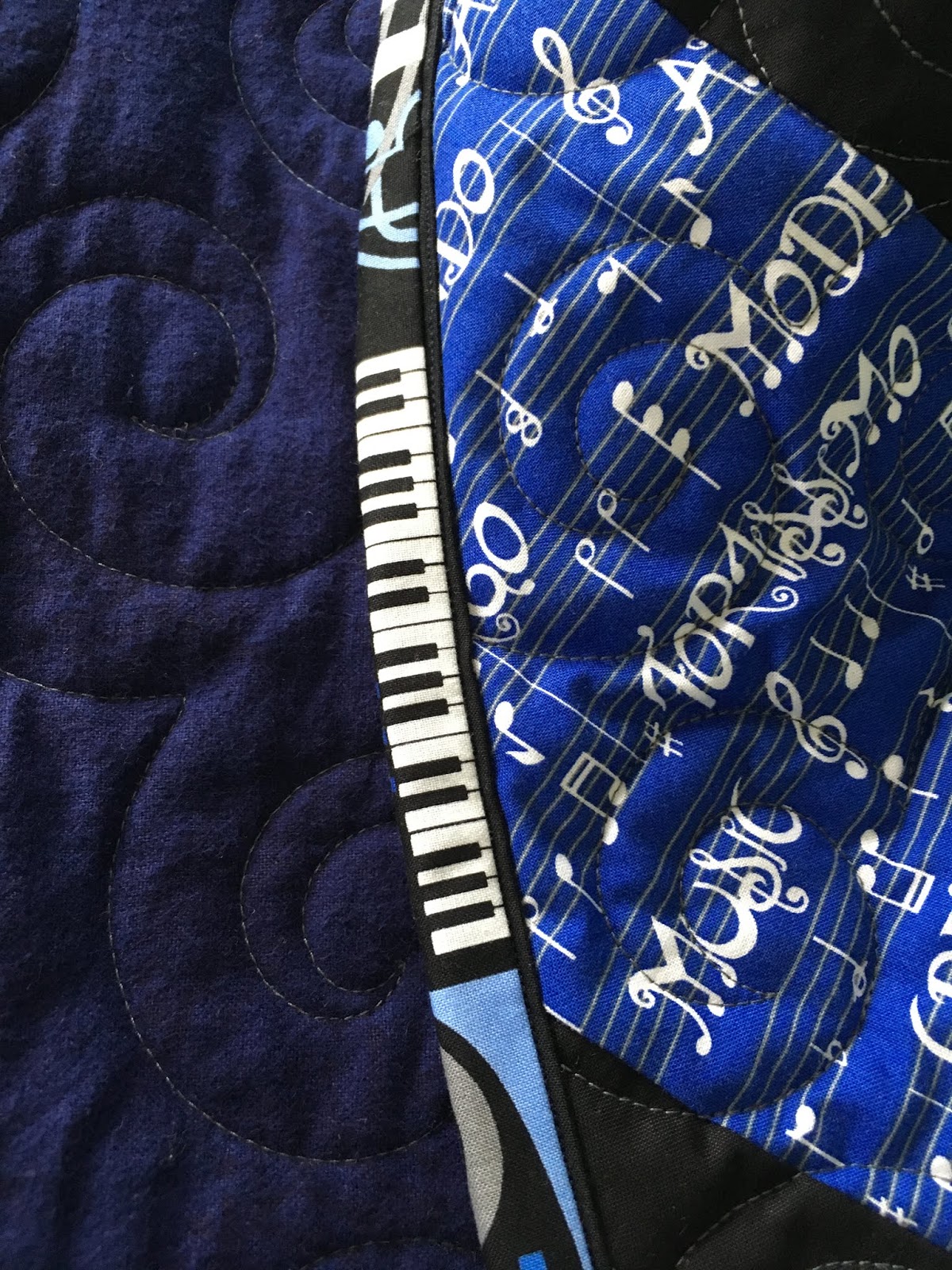 mmm quilts: A Music Quilt