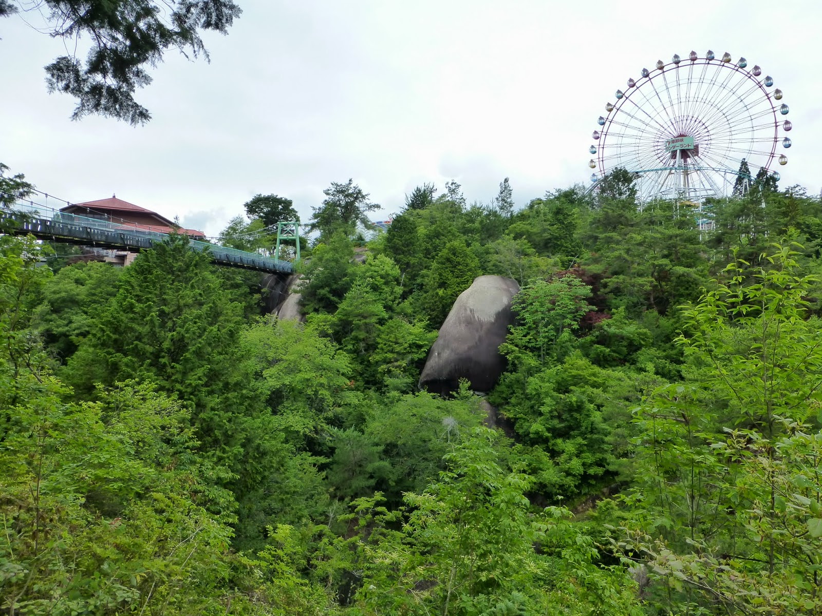 Chaos and Kanji: Trip Report: Enakyo Wonderland, Gifu Prefecture, Japan