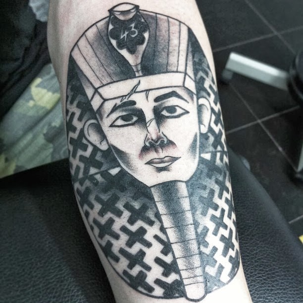 Mr Hove Tattoo: Faraón tattoo