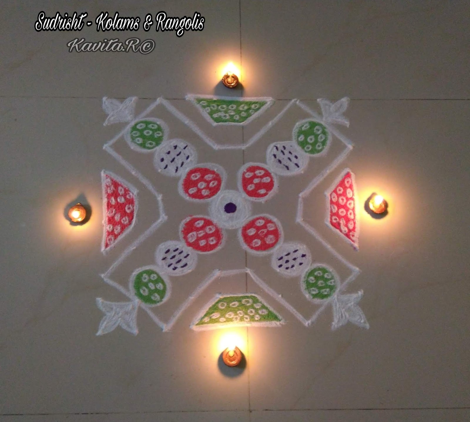 Sudrisht - Kolams & Rangolis: Tricolour Dots Rangoli