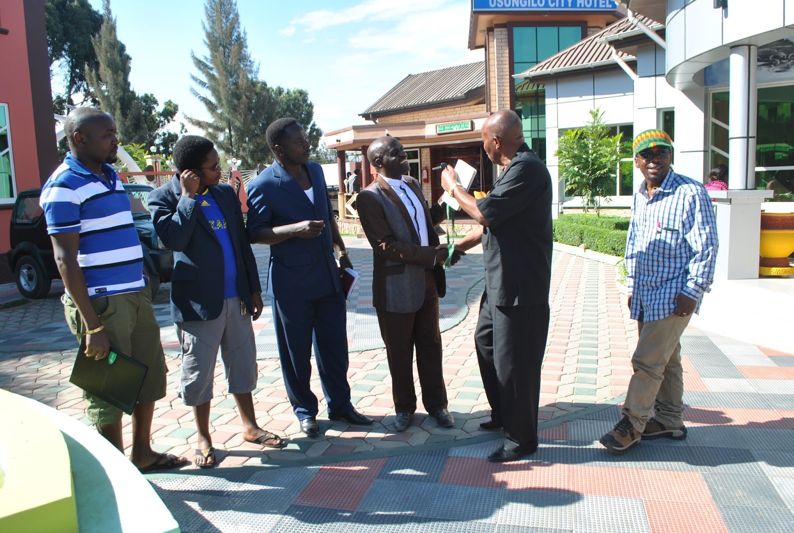 Habari na Matukio Mbeya: MWAMPONDELE ASHINDA KATIBU UCHUMI NA FEDHA CCM ...