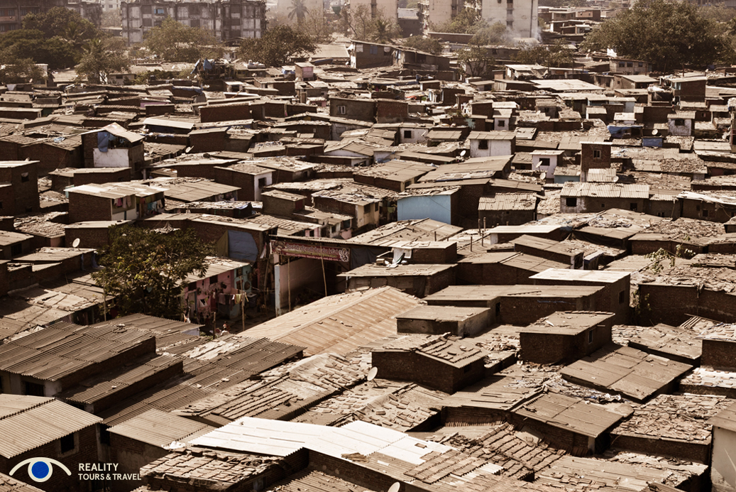 Vintage Vixen: Inside Dharavi, Asia's Largest Slum