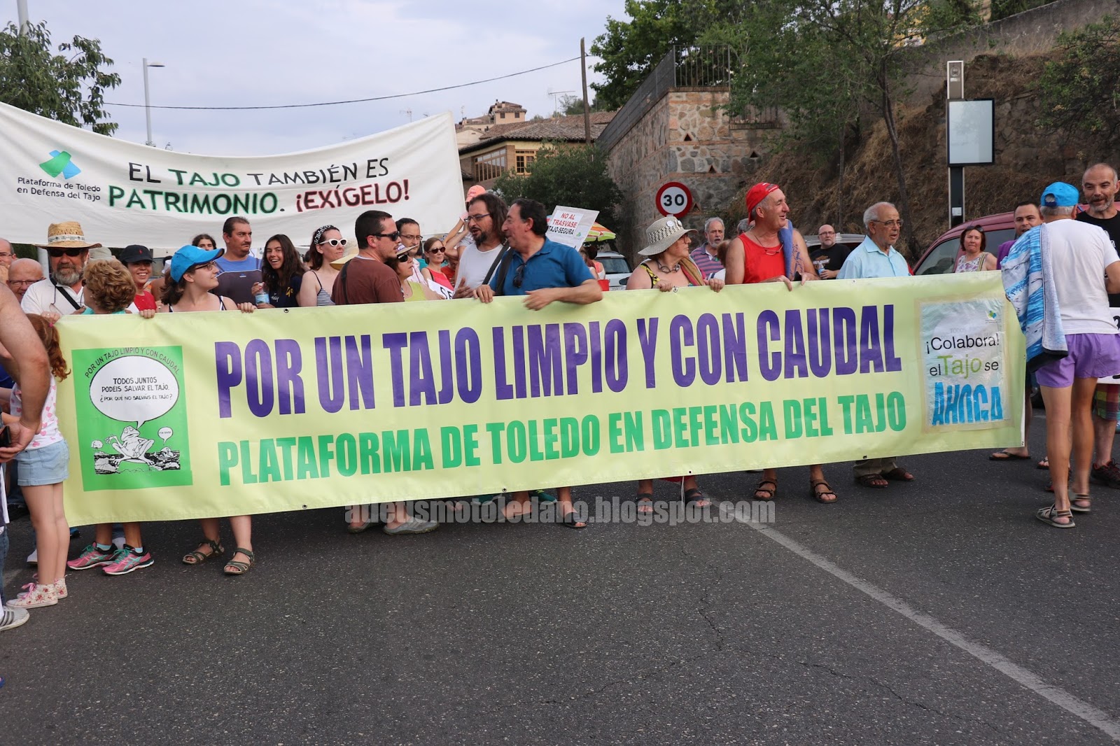 atletismo toledano: MEDIO AMBIENTE: Cientos de toledanos se ... atletismo toledano: MEDIO AMBIENTE: Cientos de toledanos se ...