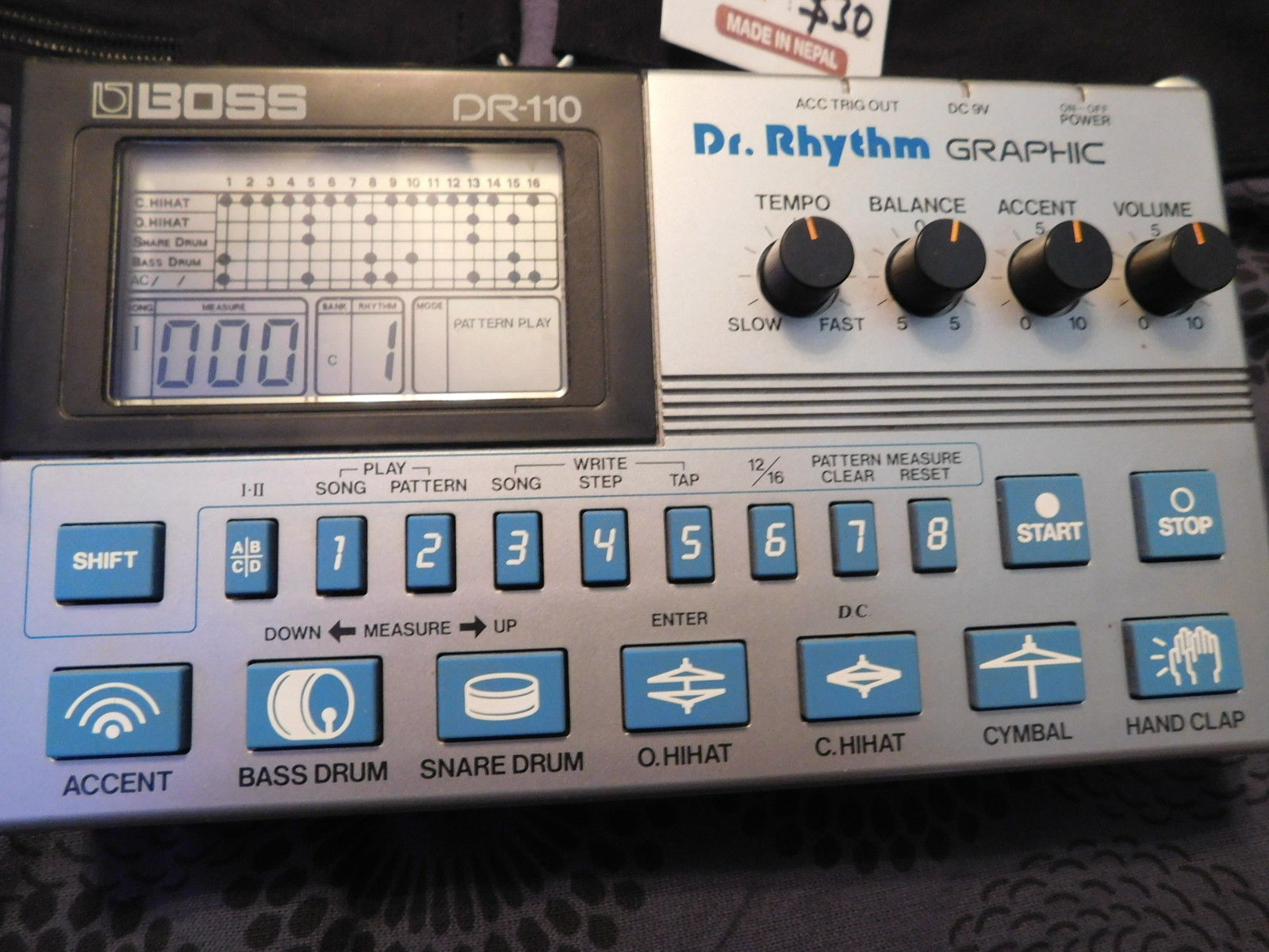 MATRIXSYNTH: BOSS DR-110 DR. RHYTHM GRAPHIC SYNTHESIZER SN 625100