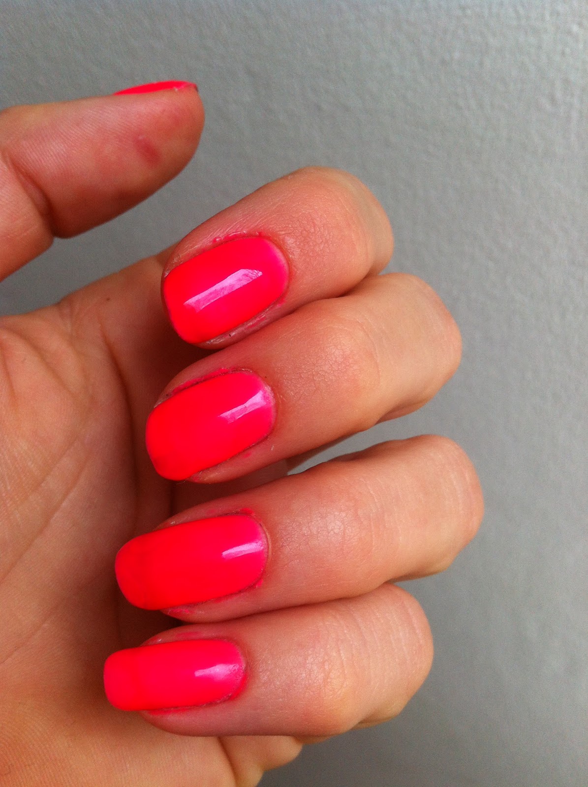 The Science of Beauty: Gelicious Hybrid Gel Nail Colour swatch ...
