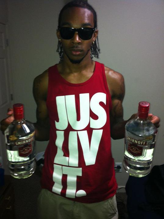 EveryThang TOP NOTCH: Young Swag - Pour Up feat. KJ