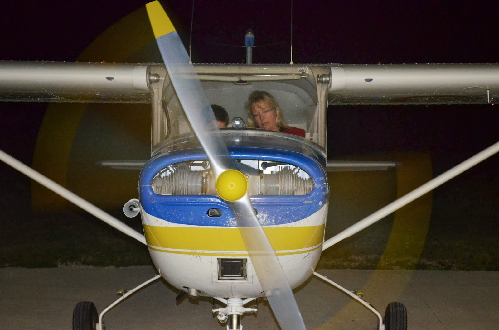 RAA Club Plane with 99s Cessna 150 C-FLUG at Lyncrest Airport, Winnipeg ...