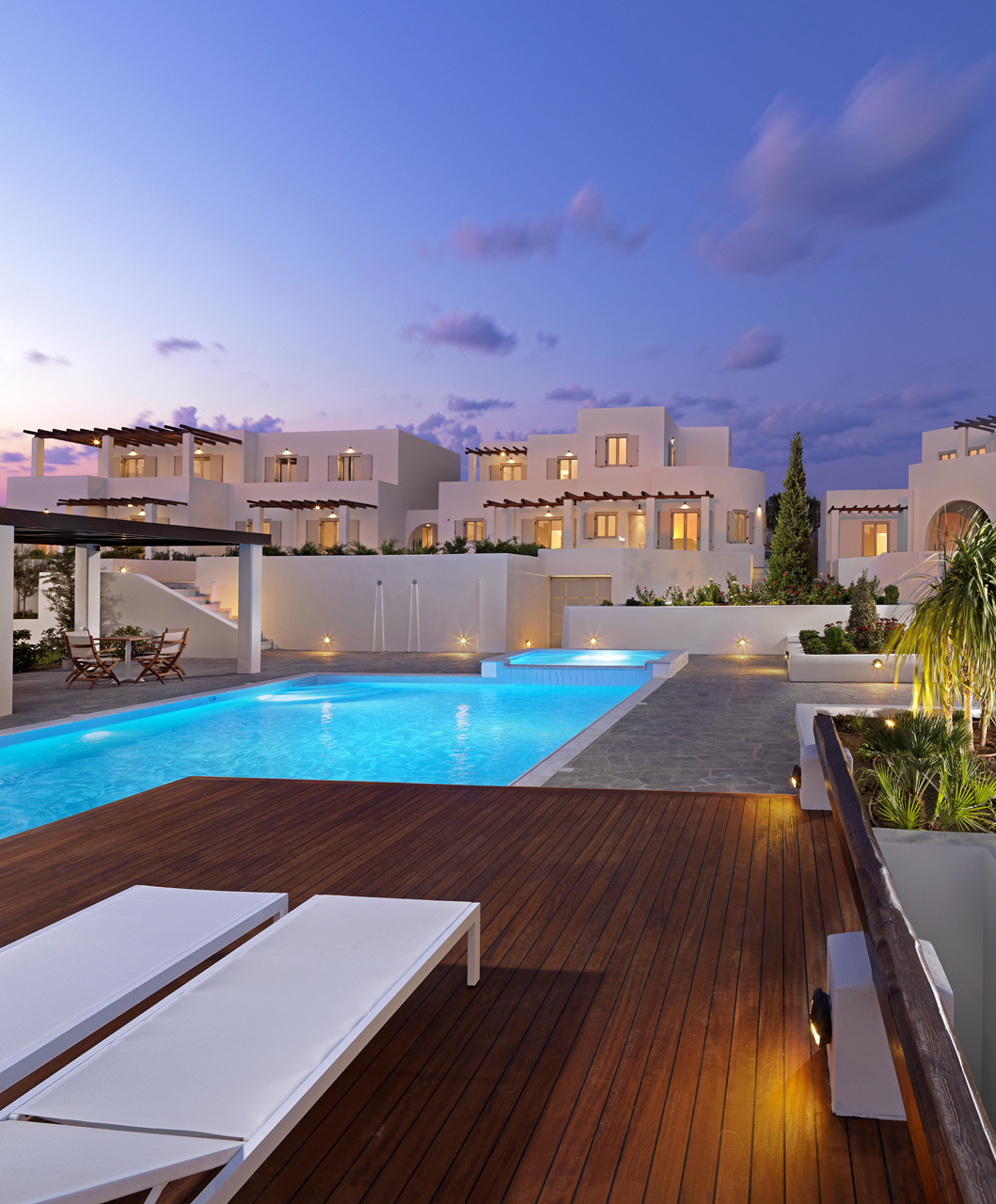 Neon Realty: ΠΟΛΥΤΕΛΕΙΣ ΚΑΤΟΙΚΙΕΣ 50-65 ΓΑΛΑΝΑΔΟ ΝΑΞΟΥ