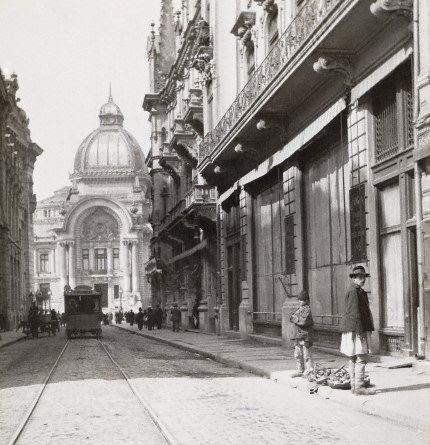 Turist în București: Strada Stavropoleos - Centrul Vechi - Bucuresti