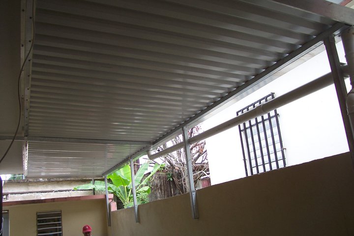 Diseño Tropical inc.: Techos de Aluminio y Galvalum