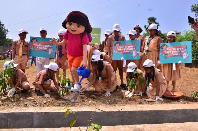 NickALive!: School Kids Plant 350 Trees Near Mumbai’s Jogeshwari ...