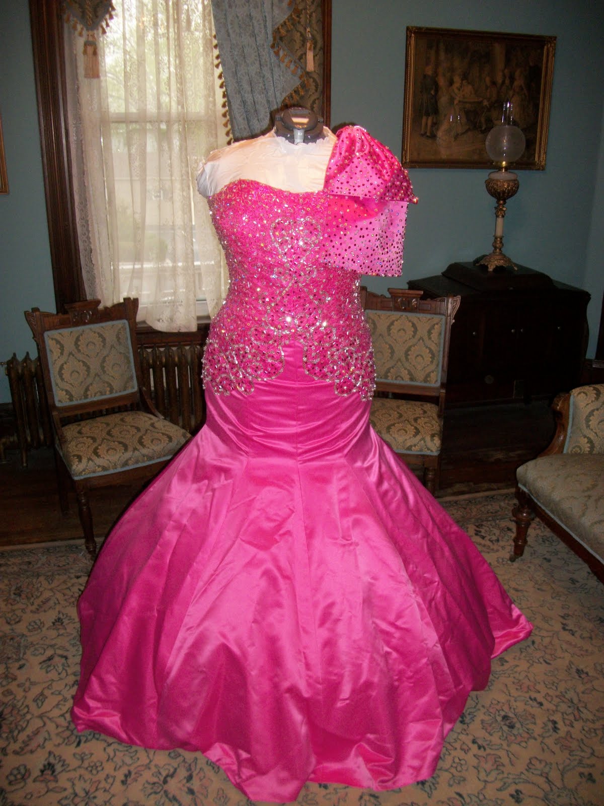 Diary of a Vintage Modiste: New Gown Construction
