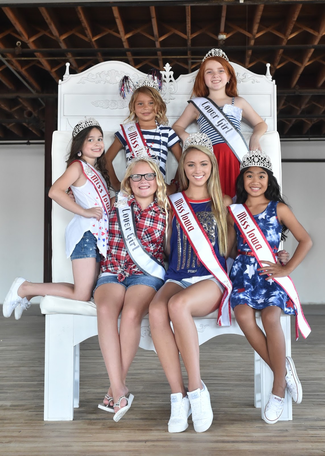 Miss Iowa Royalty Comes Together for Sister Queen Bonding