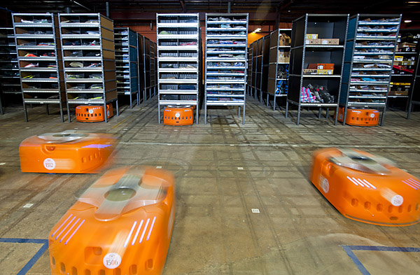 Photographing Kiva Systems Robots in a Fayetteville E-Commerce ...