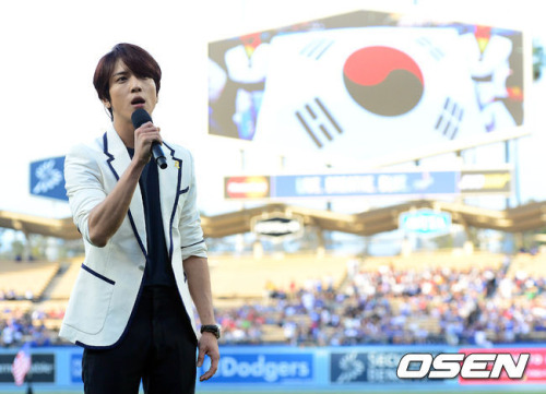 8 Ídolos que cantaron mejor el Himno Nacional de Corea | Kpop Replay