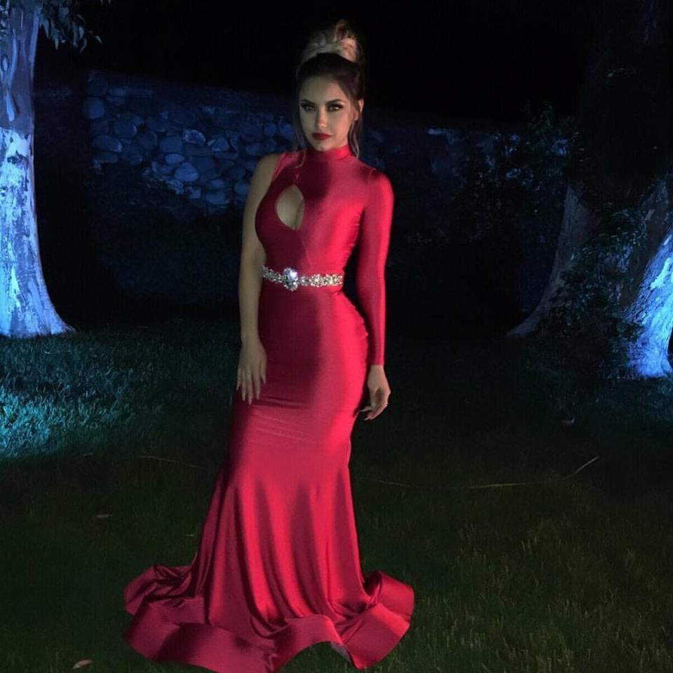 Celebrity Girls Pics: Jeni De la Vega Enamorandonos Pack