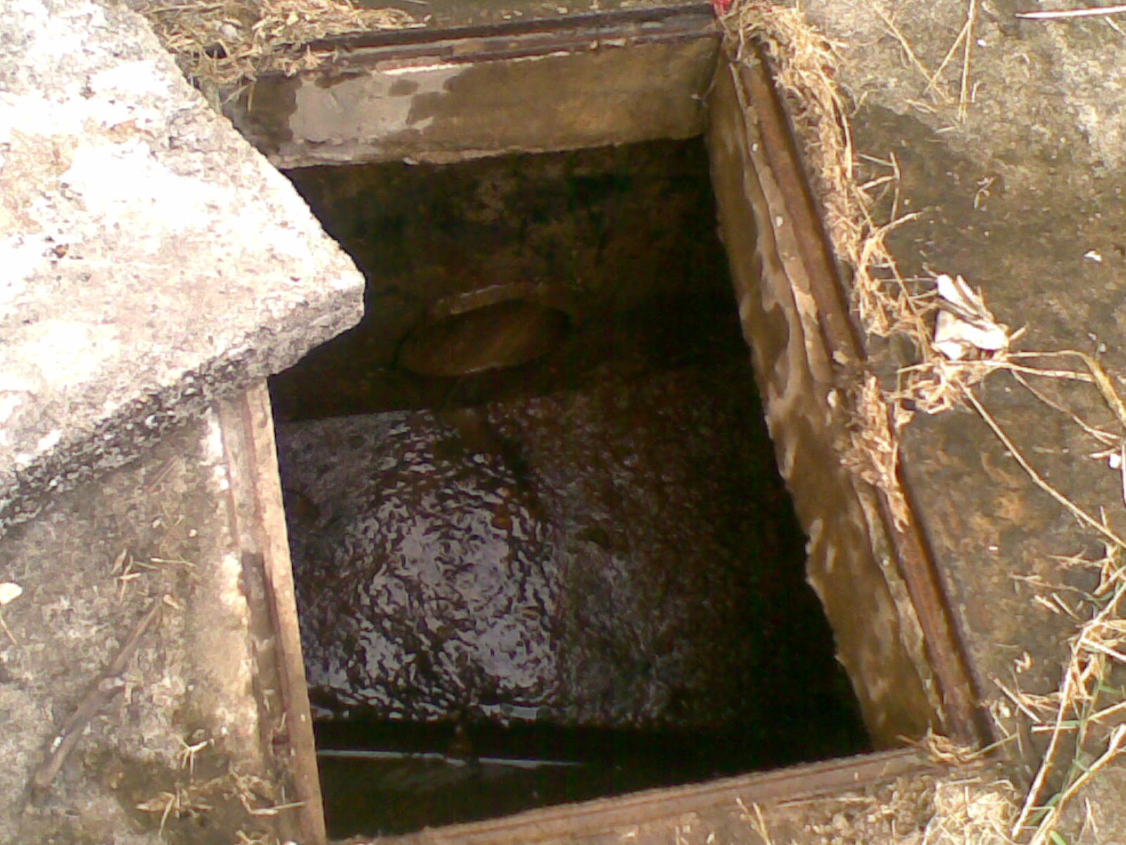 Kerja-Kerja Pembaikan & Pembersihan Main Hole Surau Sek 7 27.7.11 ...