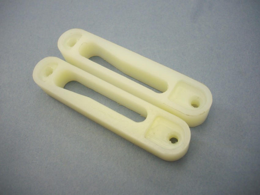 Metal Window Parts: Grorud G4414 Budget Lock Keep Striker No. 25