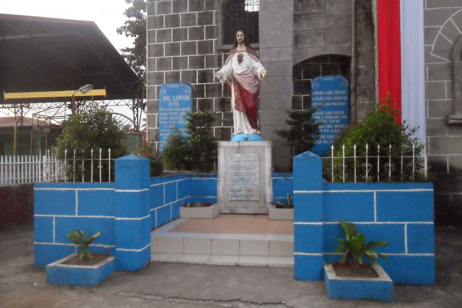 Dince's Chronicles: THE SANTO NIÑO DE TERNATE CHURCHES