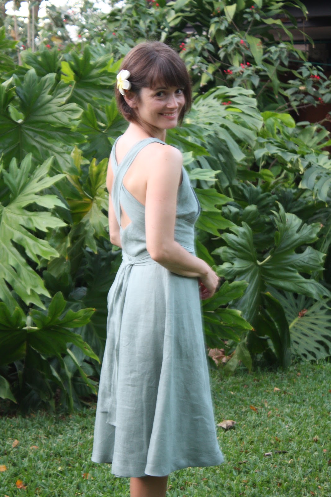 Nicole at Home: Vintage-inspired linen sundress